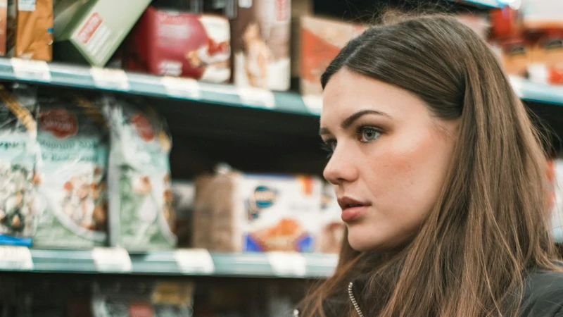 Walmart plans to remove synthetic dyes and 30 other food additives from ...