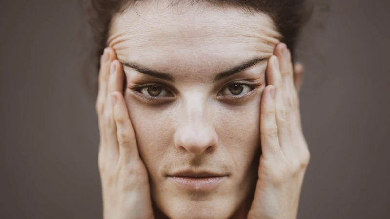 Cortisol Face: The Viral Puffy-Face Trend That Exposes a Real Hormone ...