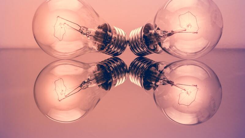 Lighting the World: The Ingenuity of Thomas Edison’s Light Bulb ...