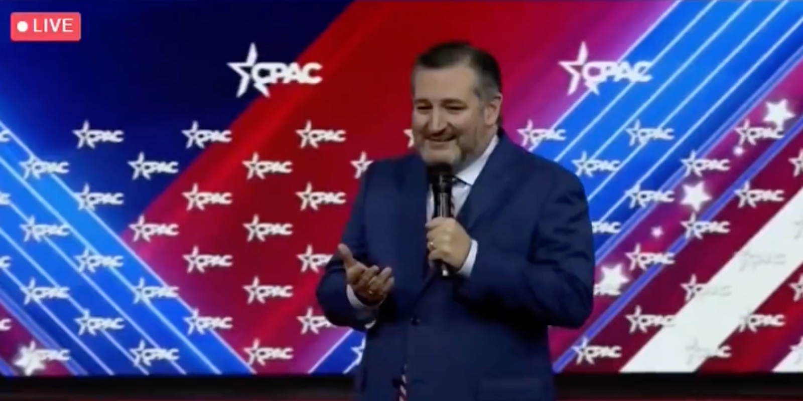 CPAC: Ted Cruz leads massive crowd to boo Justin Trudeau and cheer ...