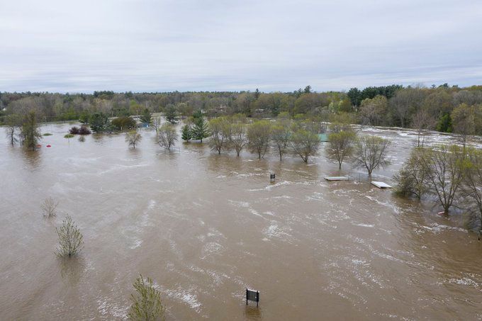 Michigan dams fail, cause flash floods and evacuation of 10,000 ...