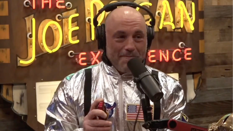 Joe Rogan calls out leftists who treat trans people as 'protected class ...