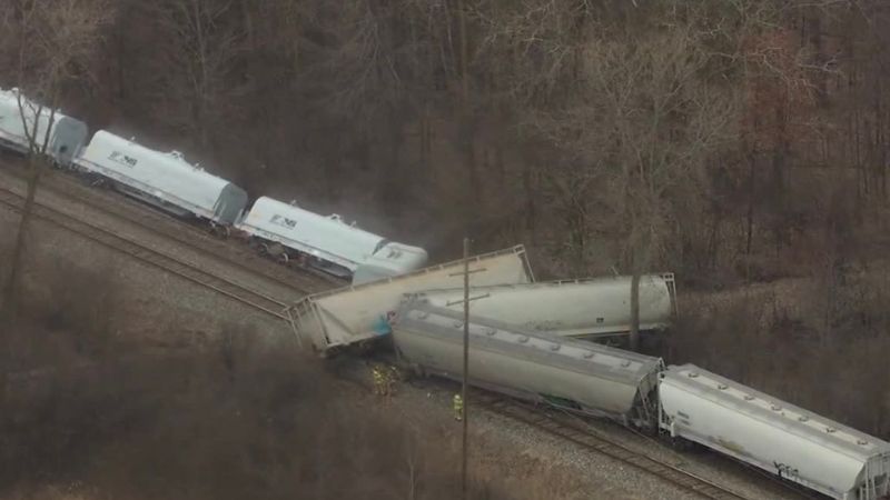 BREAKING: Train carrying hazardous materials derails outside of Detroit ...