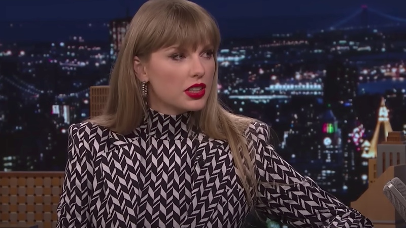 Taylor Swift: From Superstar to Billionaire - Another Incredible ...