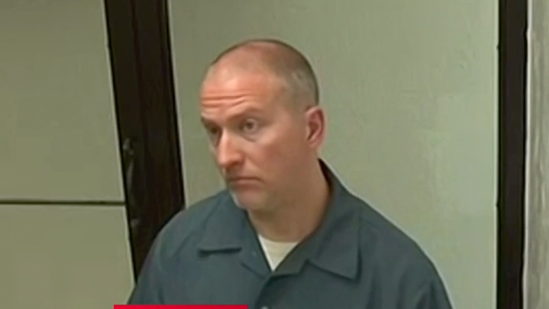 Inmate Confesses To Stabbing Derek Chauvin 22 Times in Federal Prison ...