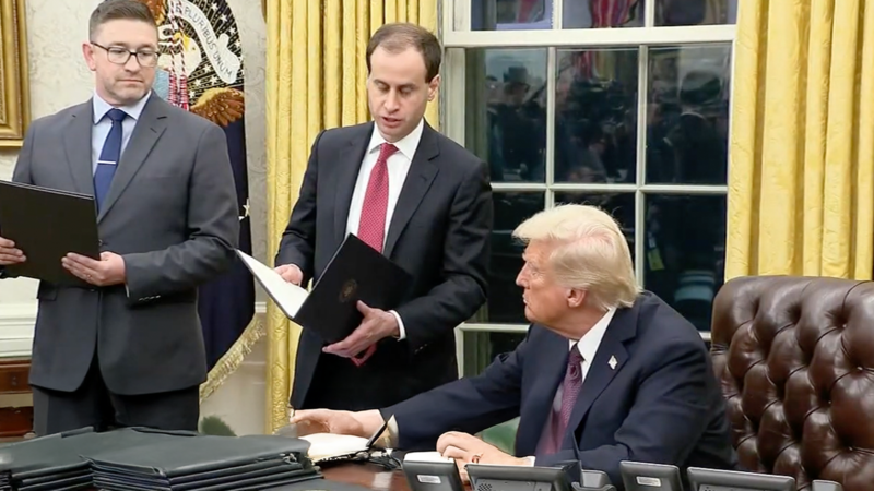 Trump Tightens the Reins: Executive Order Centralizes Legal Authority ...